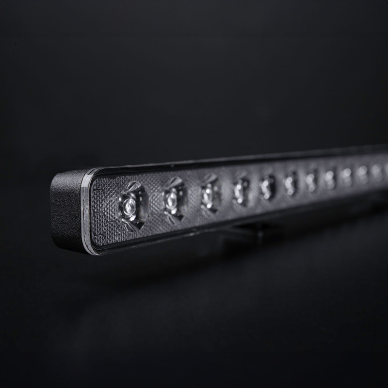 Strands NUUK E-LINE LOW PROFILE LED BAR